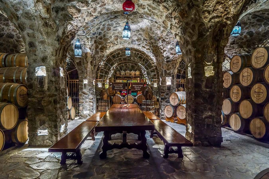 The first at La Rojena Distillery, Mexico - Flavored Times