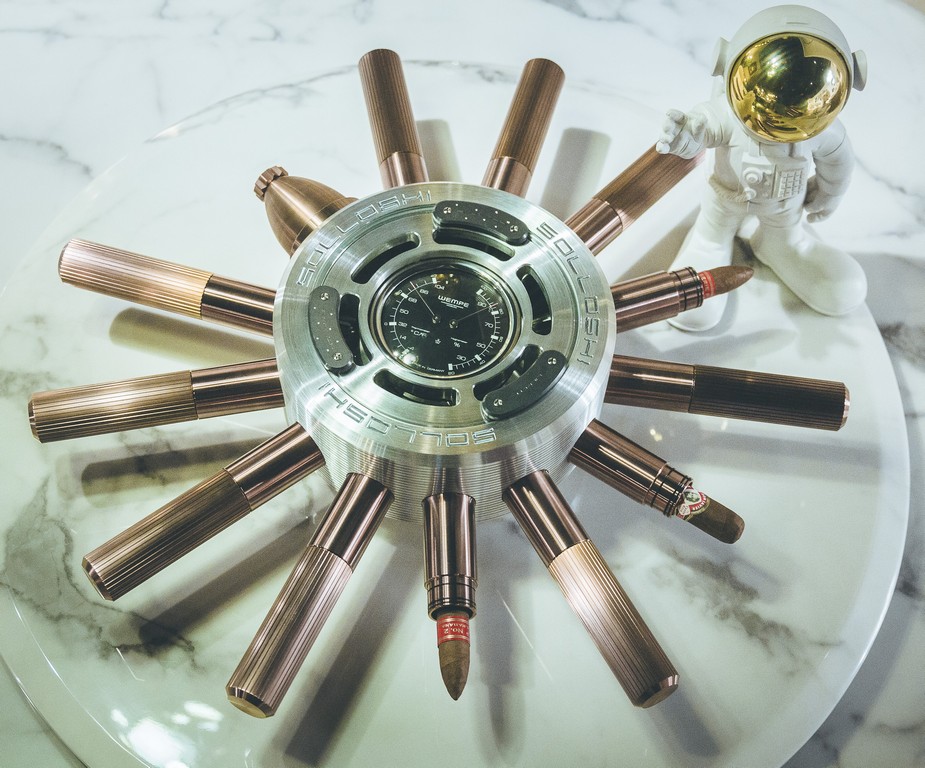 Rotary Humidor Solloshi Design. Circular Preservation - Flavored Times